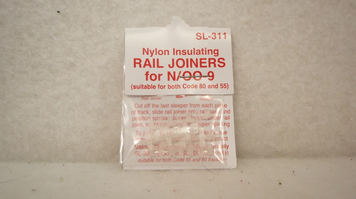 SL311 PECO INSULATING RAIL JOINERS N GAUGE – Sawyer Models