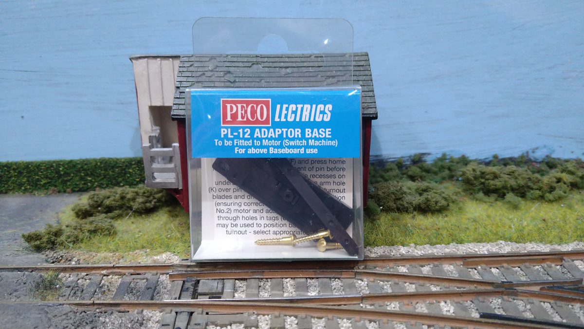 PL12 PECO ADAPTOR BASE TO BE FITTED TO MOTOR FOR ABOVE BASEBOARD USE ...
